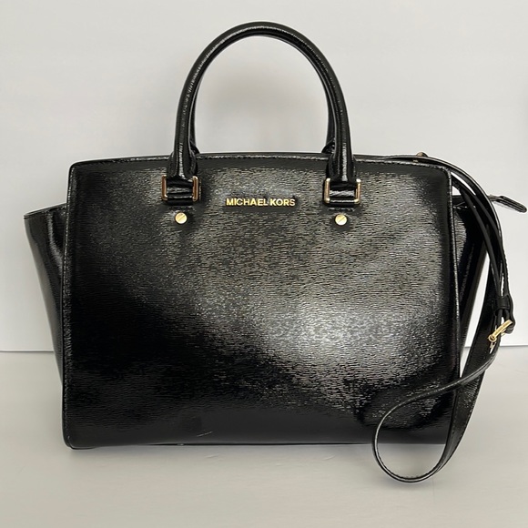 MICHAEL Michael Kors | Bags | Michael Michael Kors Selma Black Patent Leather Convertible Tote ...